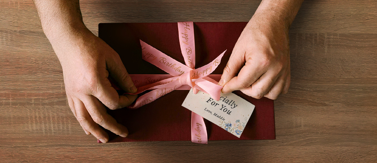 Personalised Gifts - Custom Gifts for Him & Her United Arab Emirates